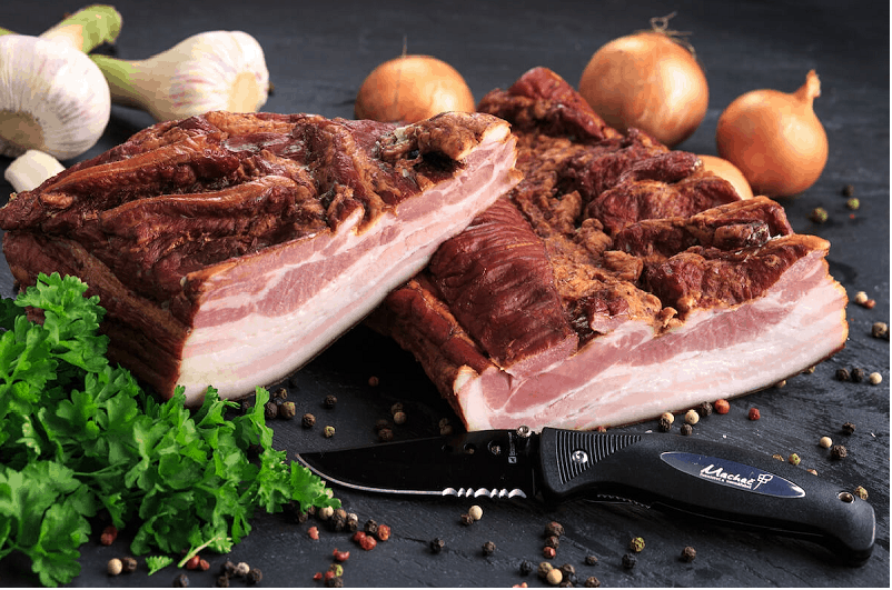 Jak naložit bůček na uzení a jak ho udit - Lovely Home